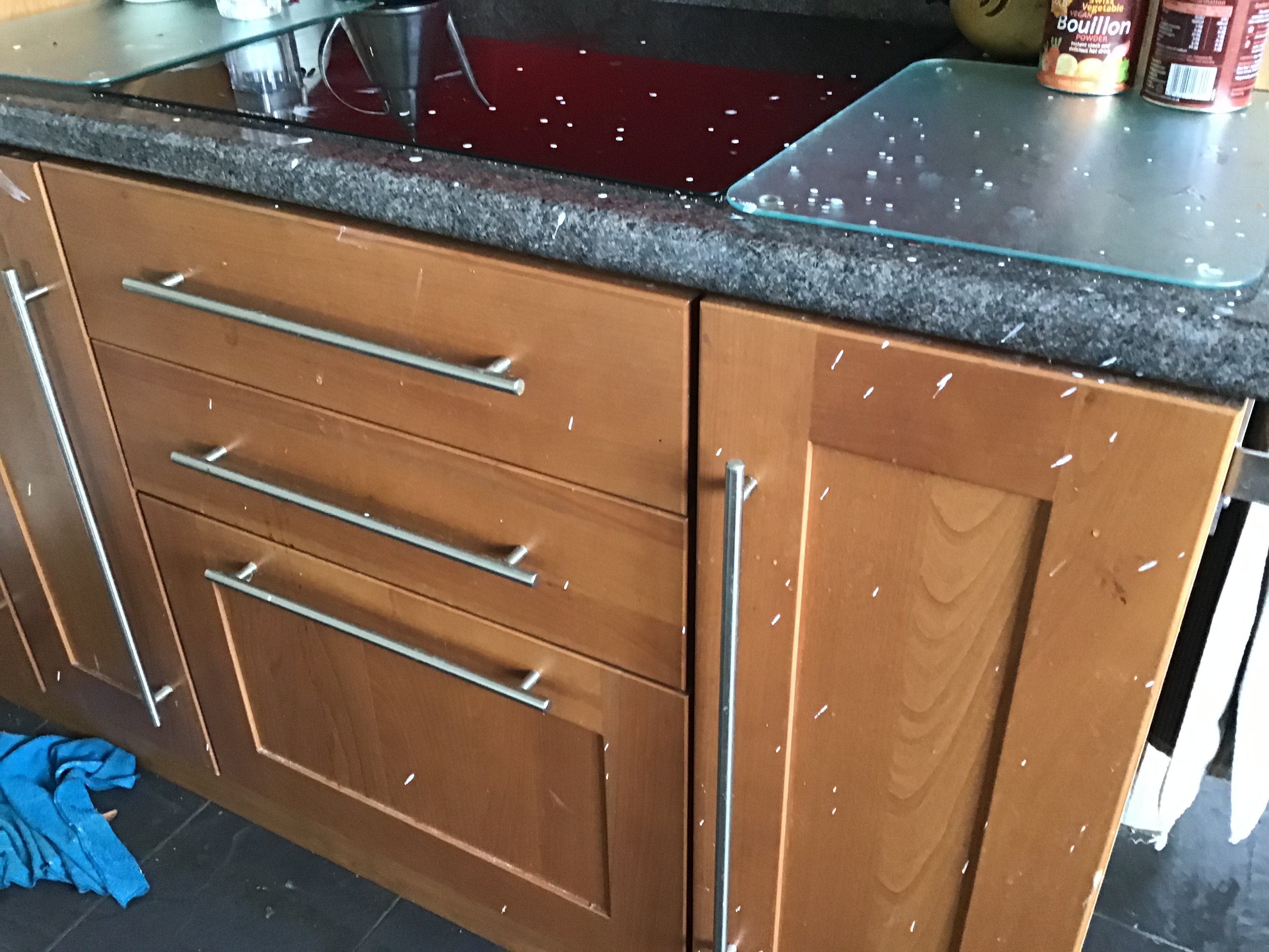How to Jackson Pollock your kitchen – ateliernewsdotcom